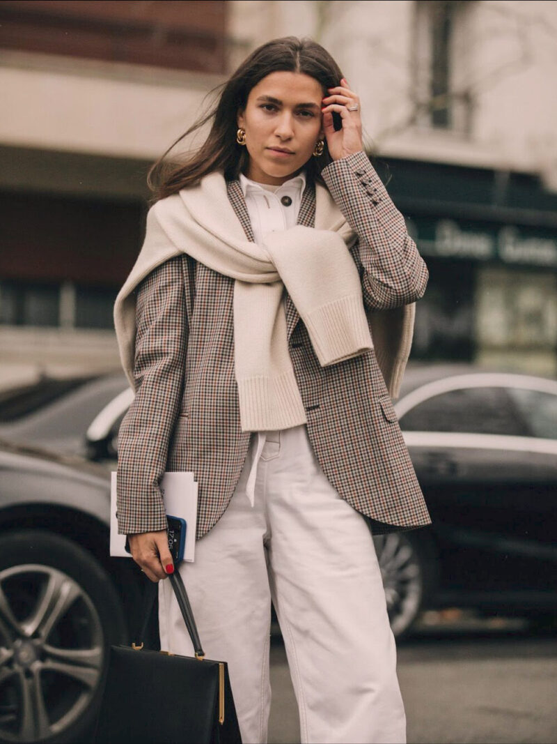 Style Sweaters Over the Shoulders for an Effortless Look